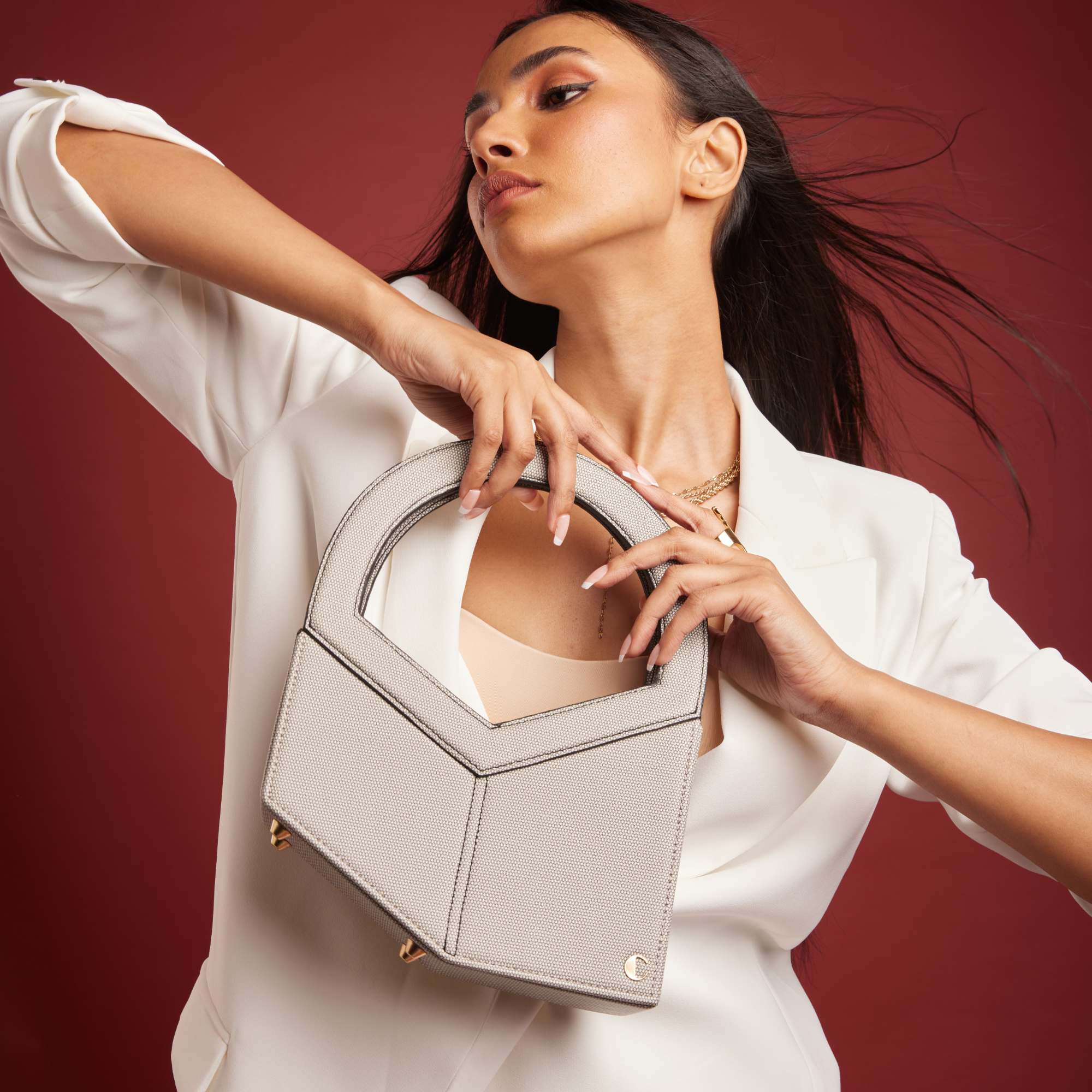 The Trendsetter - B&W – The CAI Store